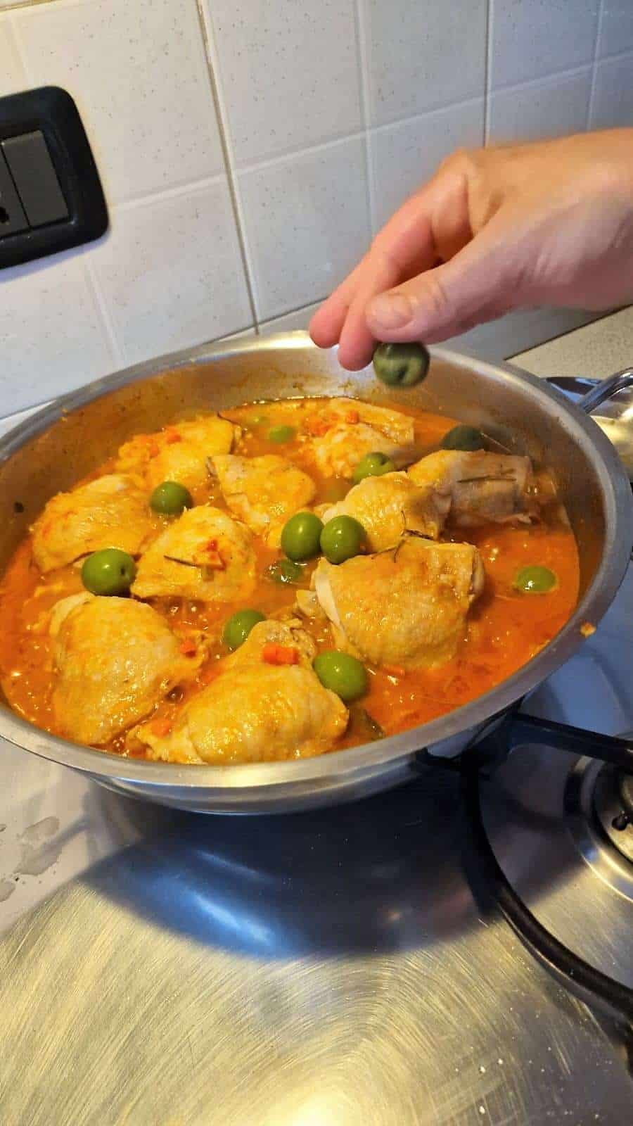 Carne tenera e deliziosa: Pollo alla Cacciatora ricetta originale ...